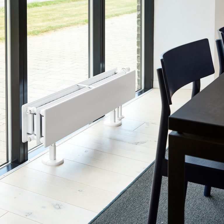 Integral Lowline - Robust radiator in timeless design