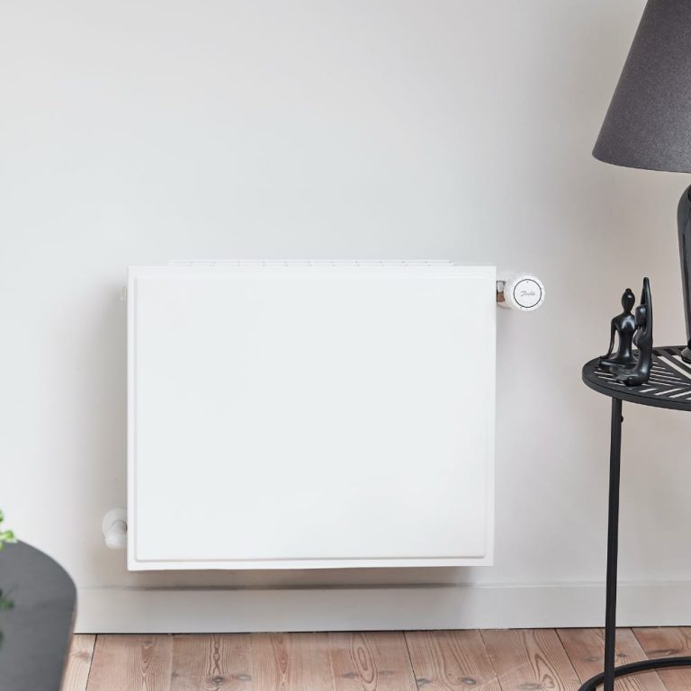 Plan Horizontal panel radiator - Scandinavian clean design