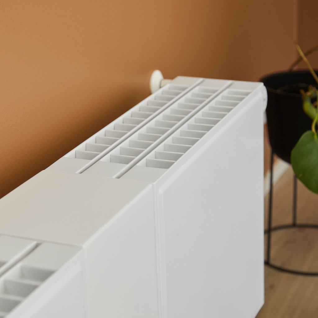 Plan horizontal radiator